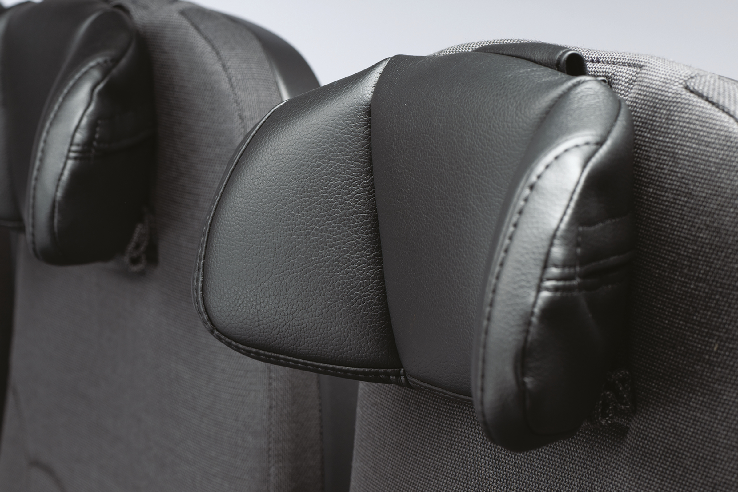 Hawk Long Range Seat | Mirus Aircraft Seating