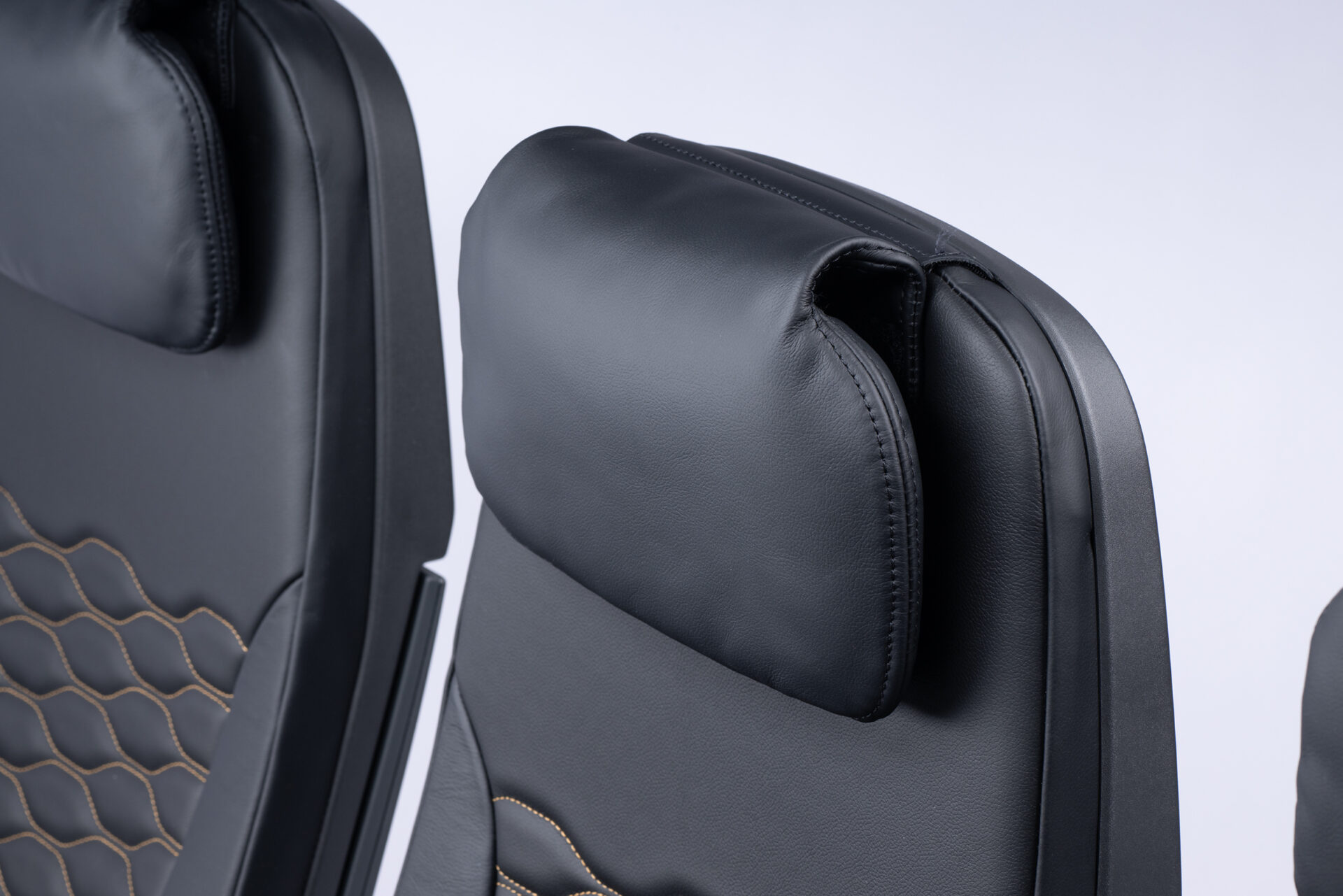 Hawk Seat | Mirus Aircraft Seating