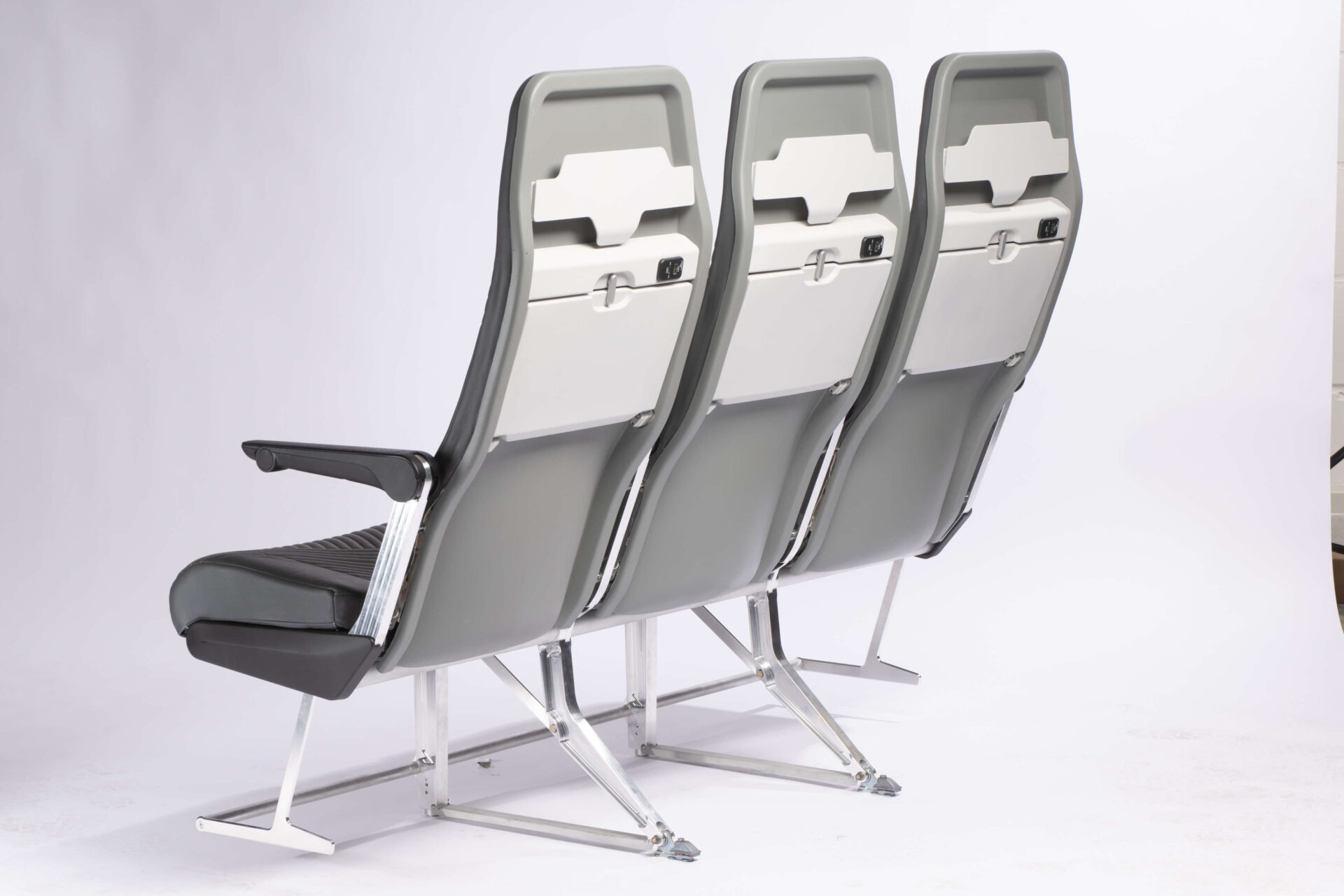 Kestrel Aircraft Seat | Mirus Aircraft Seating